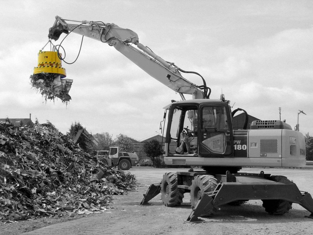 Junkyard Scrap Magnet - Common Questions About It - HVR MAG