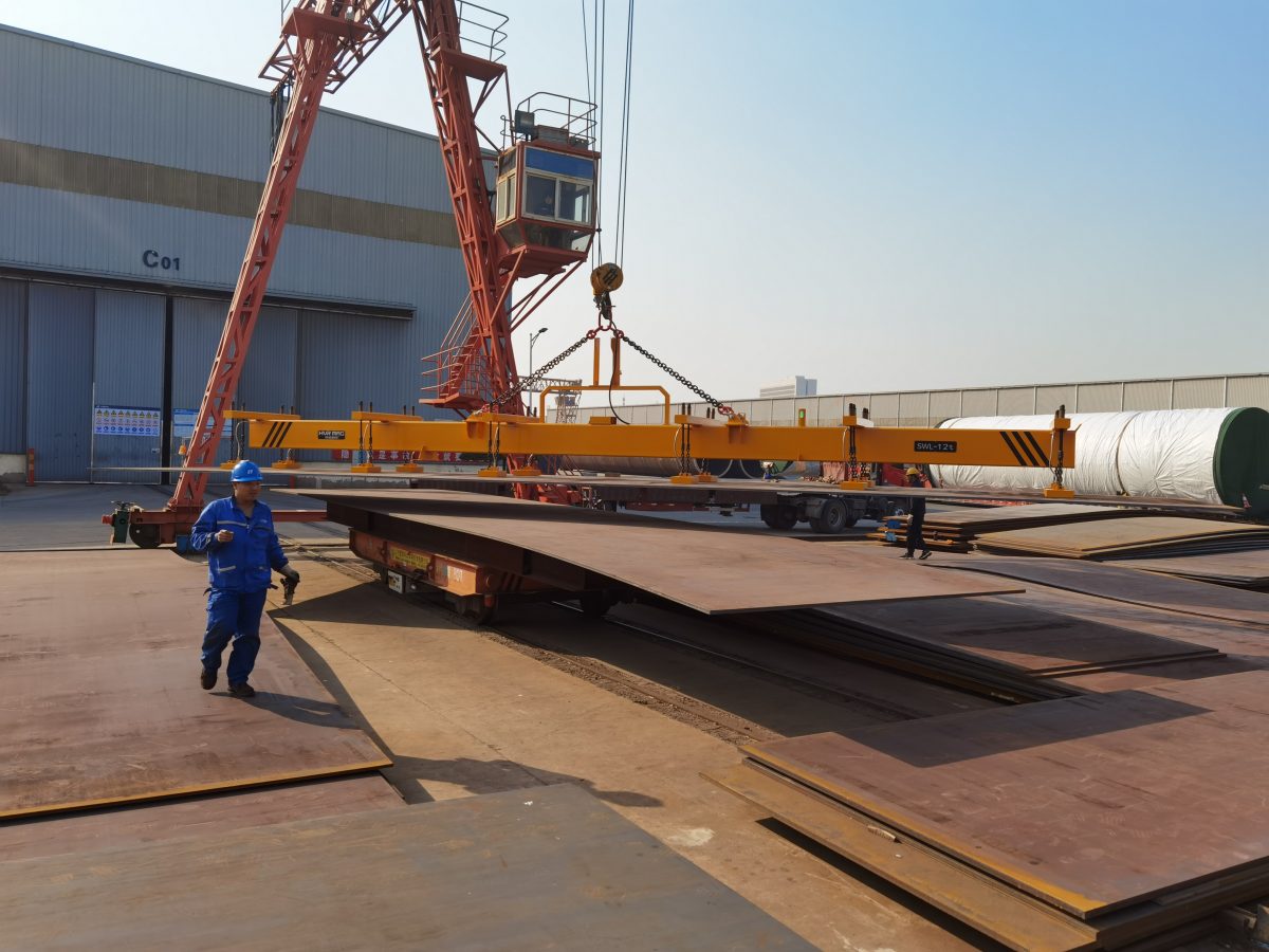 Magnetic Pick and Place - Applications in Lifting/Robotics | HVR MAG