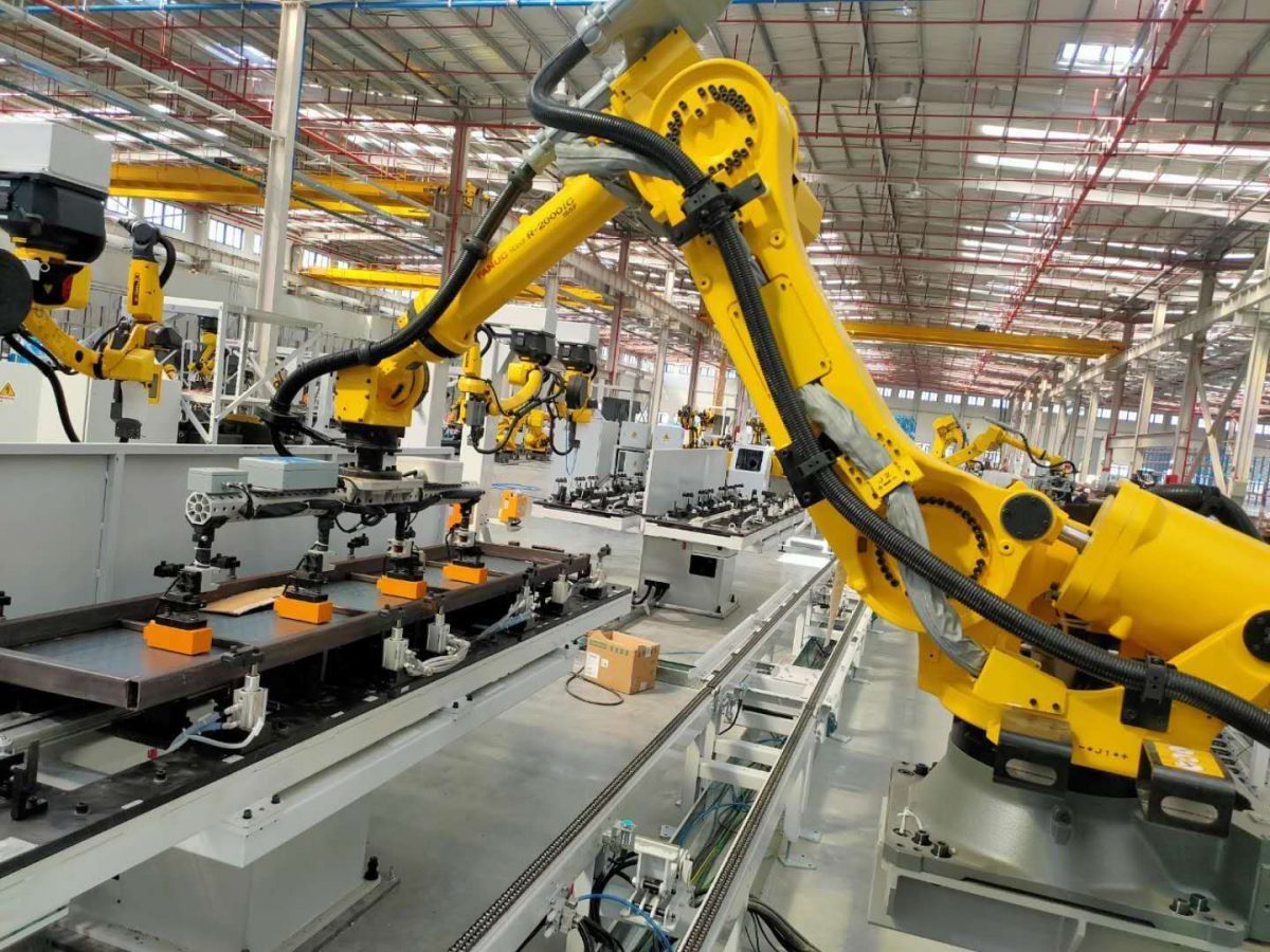 Pick and Place Robot - The What & How About It | HVR MAG