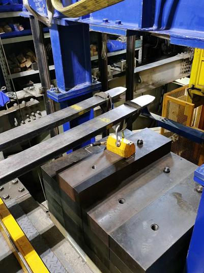 Magnetic Lifting Solutions for Tight Spaces | HVR MAG