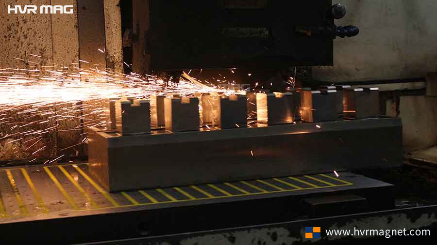 Magnetic Grinding Table | HVR MAG