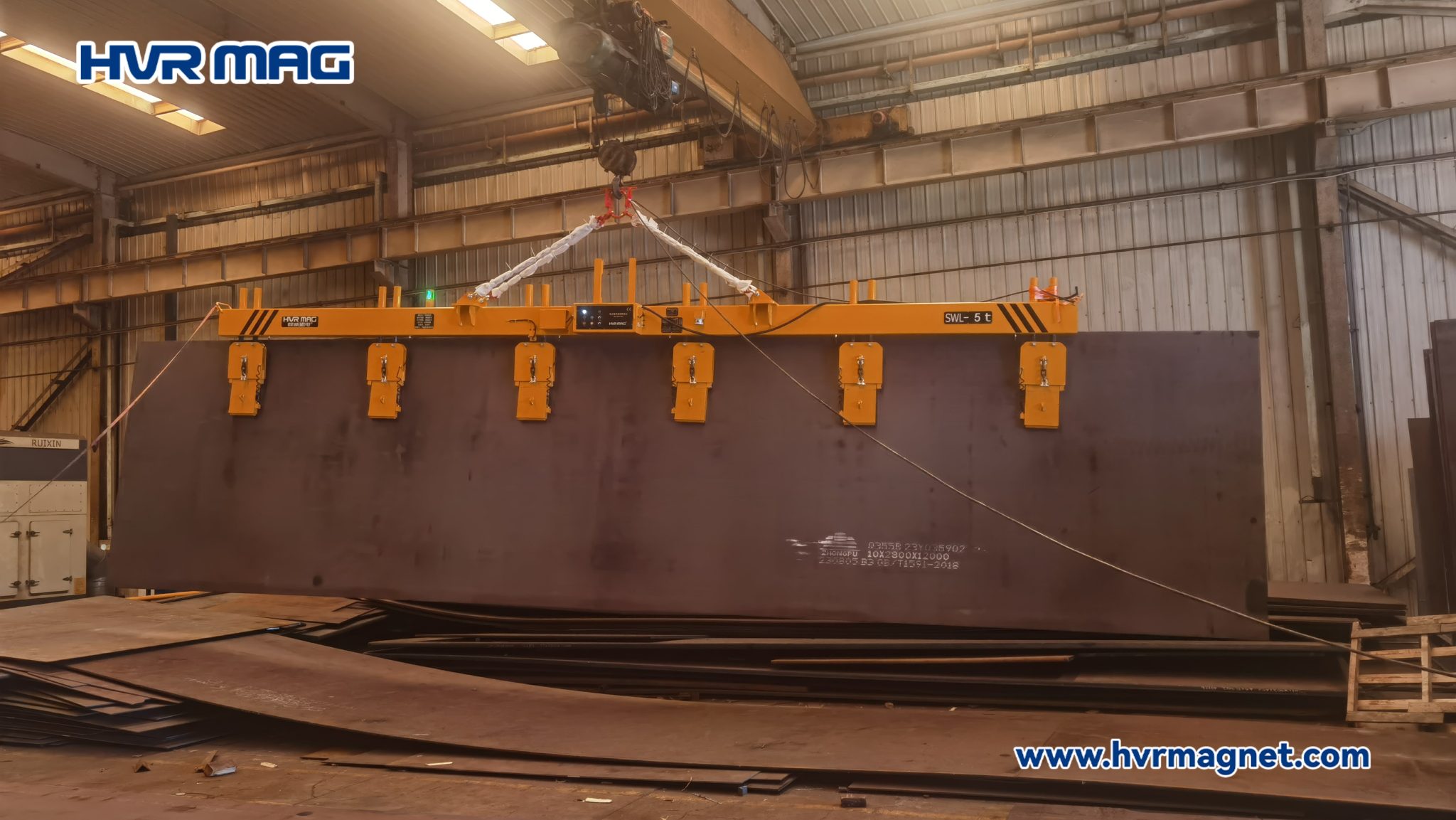 Vertical Lifting Solution of Steel Sheets | HVR MAG