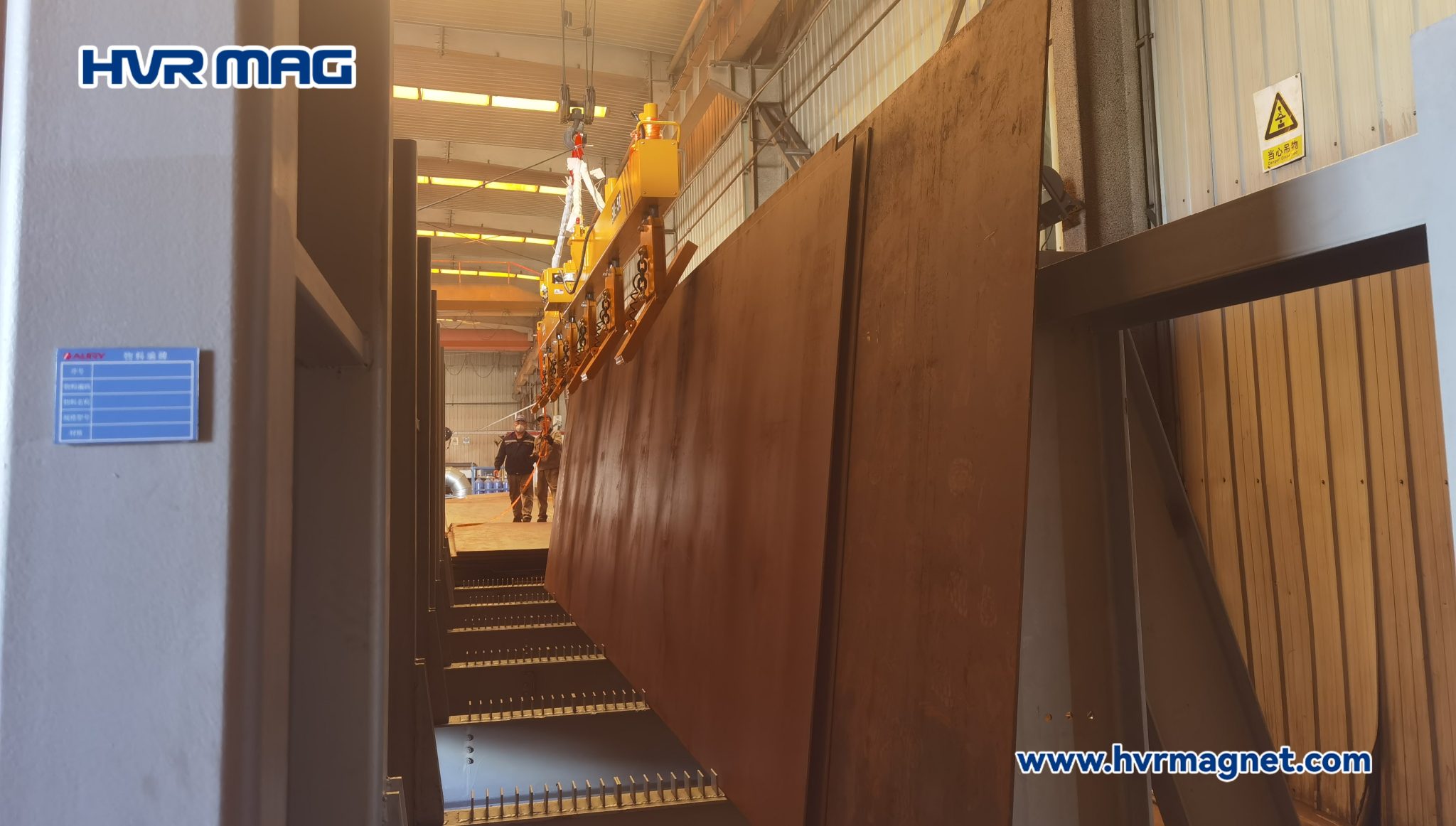 Vertical Lifting Solution of Steel Sheets | HVR MAG