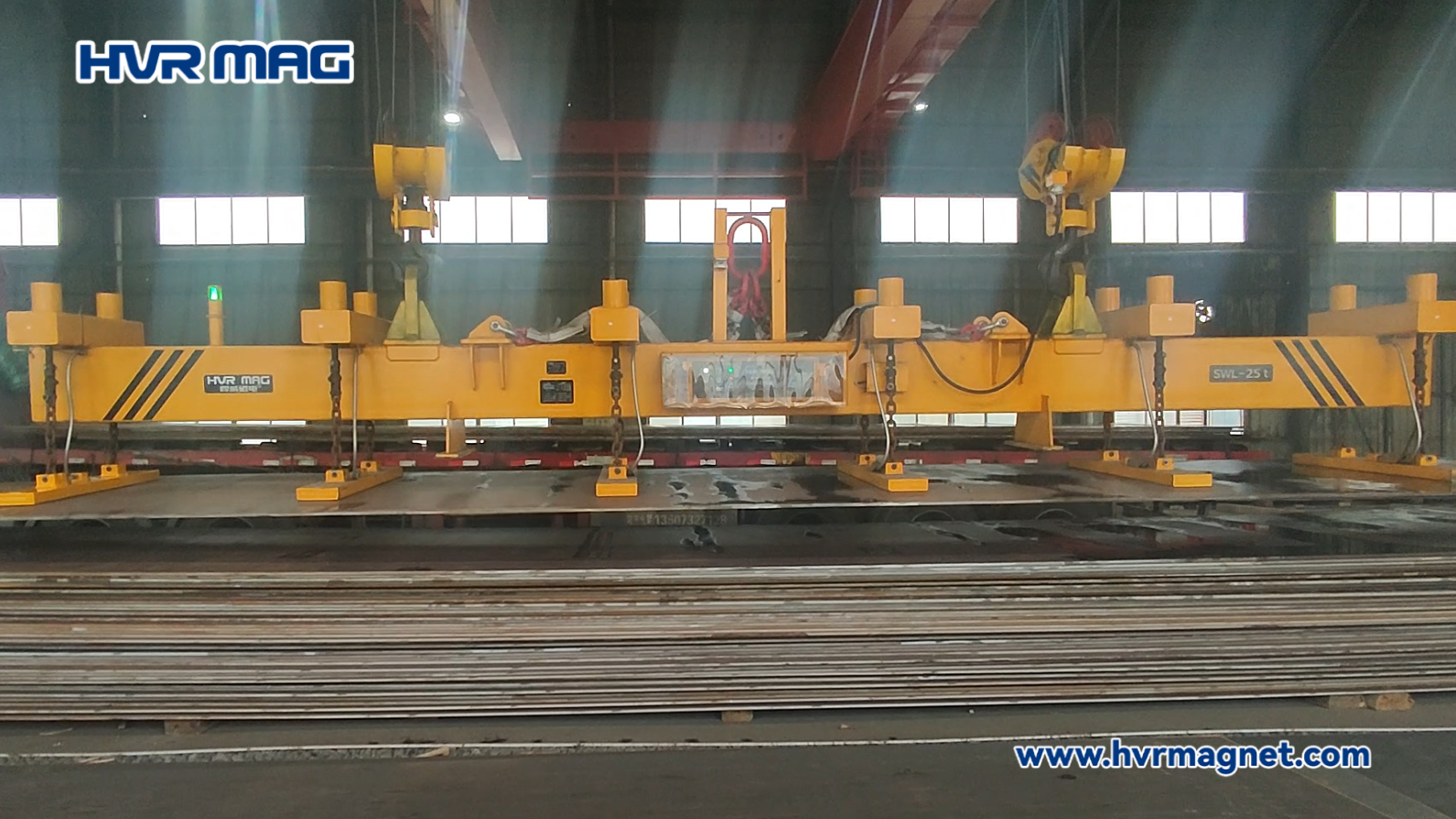 Electro Permanent Lifting Magnets Devoted to Loading Steel Plates | HVR MAG